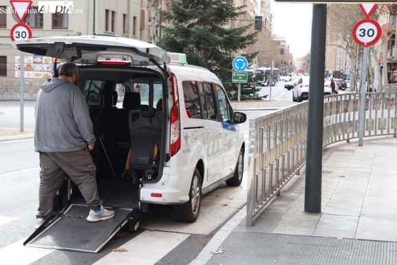 Abierto el plazo para solicitar ayudas al transporte en taxi adaptado en Salamanca ...